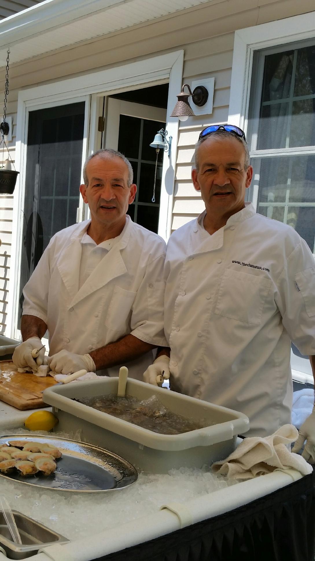 The Clam Guy – Traveling Clam Bar – Throwing a Party? Call the Shucking ...